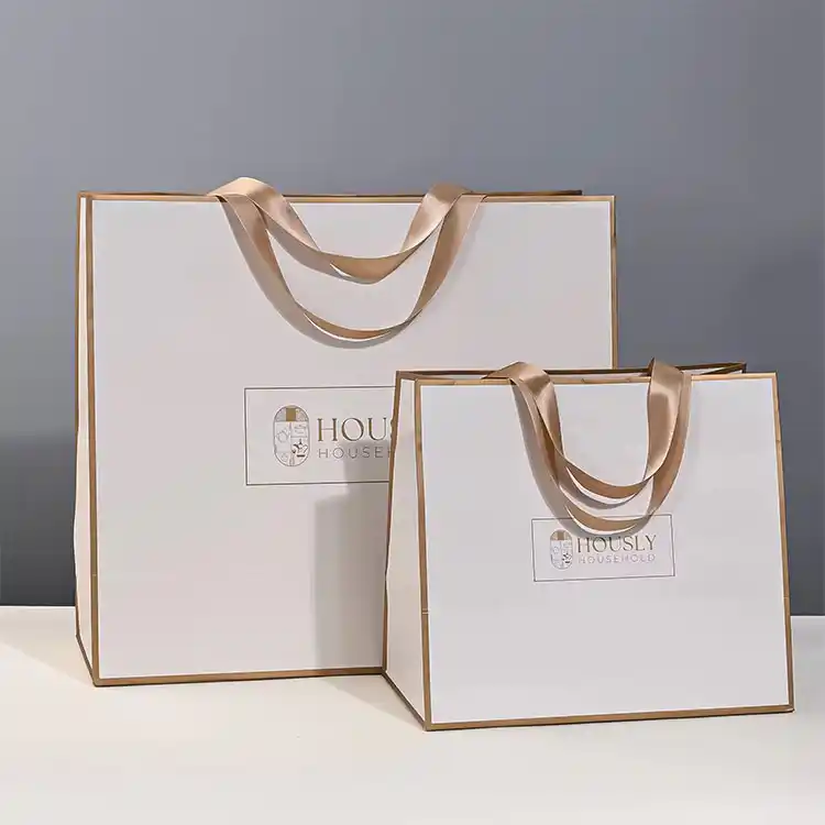 Luxury Paper Gift Bags: Choosing Quality Materials for High-End Appeal